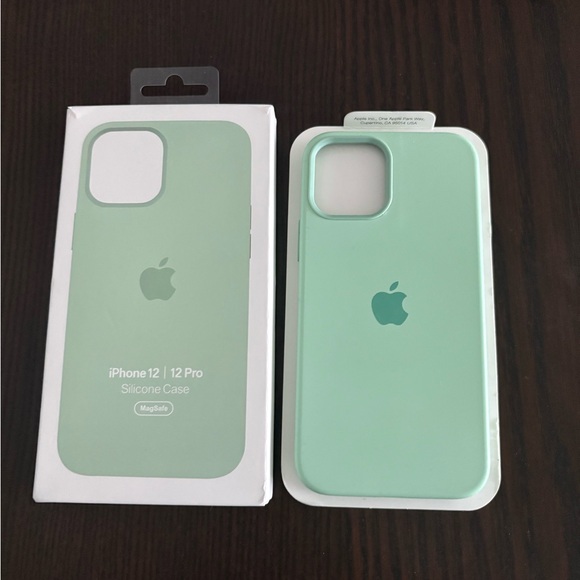 Apple | Cell Phones & Accessories | Apple Iphone 212 Pro Silicone Case ...